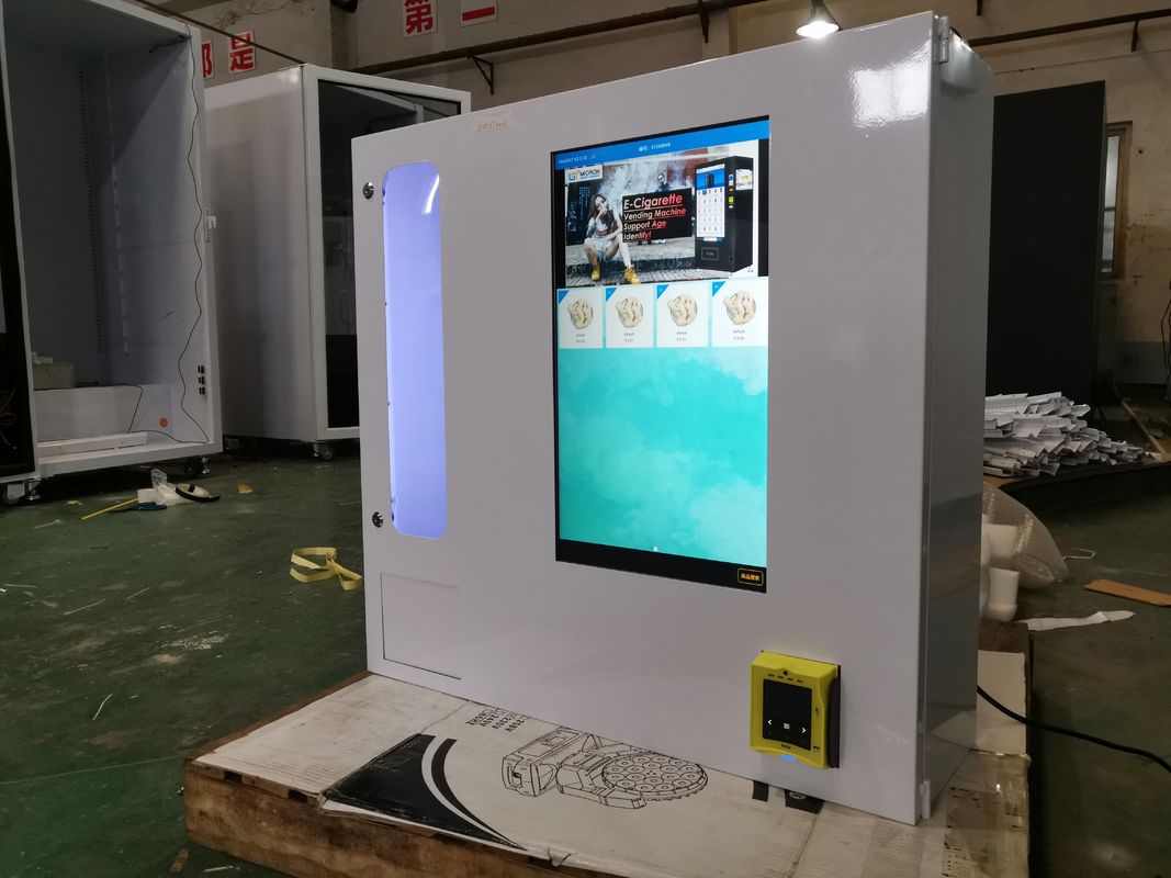 Wall Mount Sanitation Medicine Vending Machine 4 Double Floors