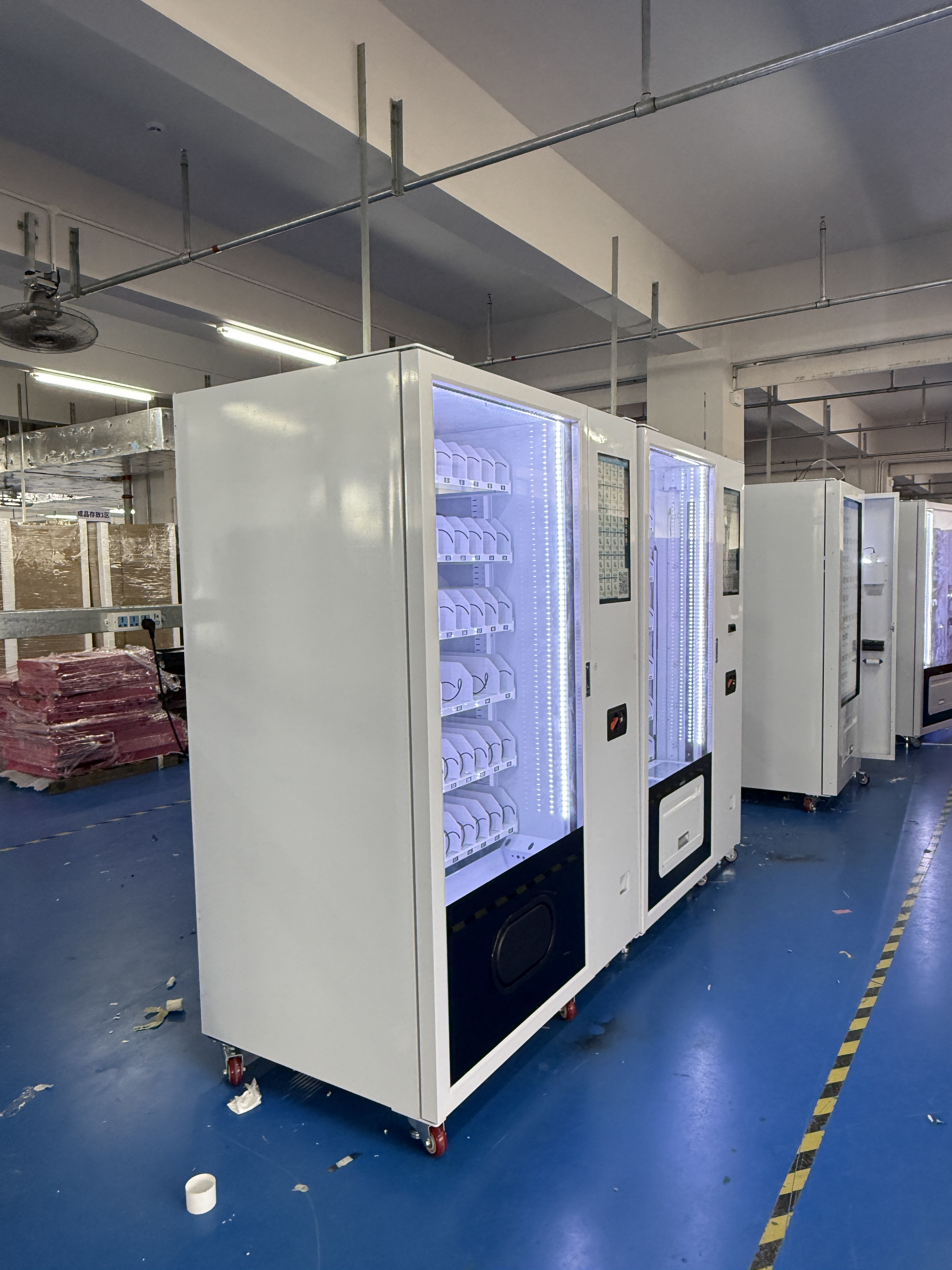 Telemetry Supported 21.5 Inch Touch Screen Popsicle Vending Machine for ...