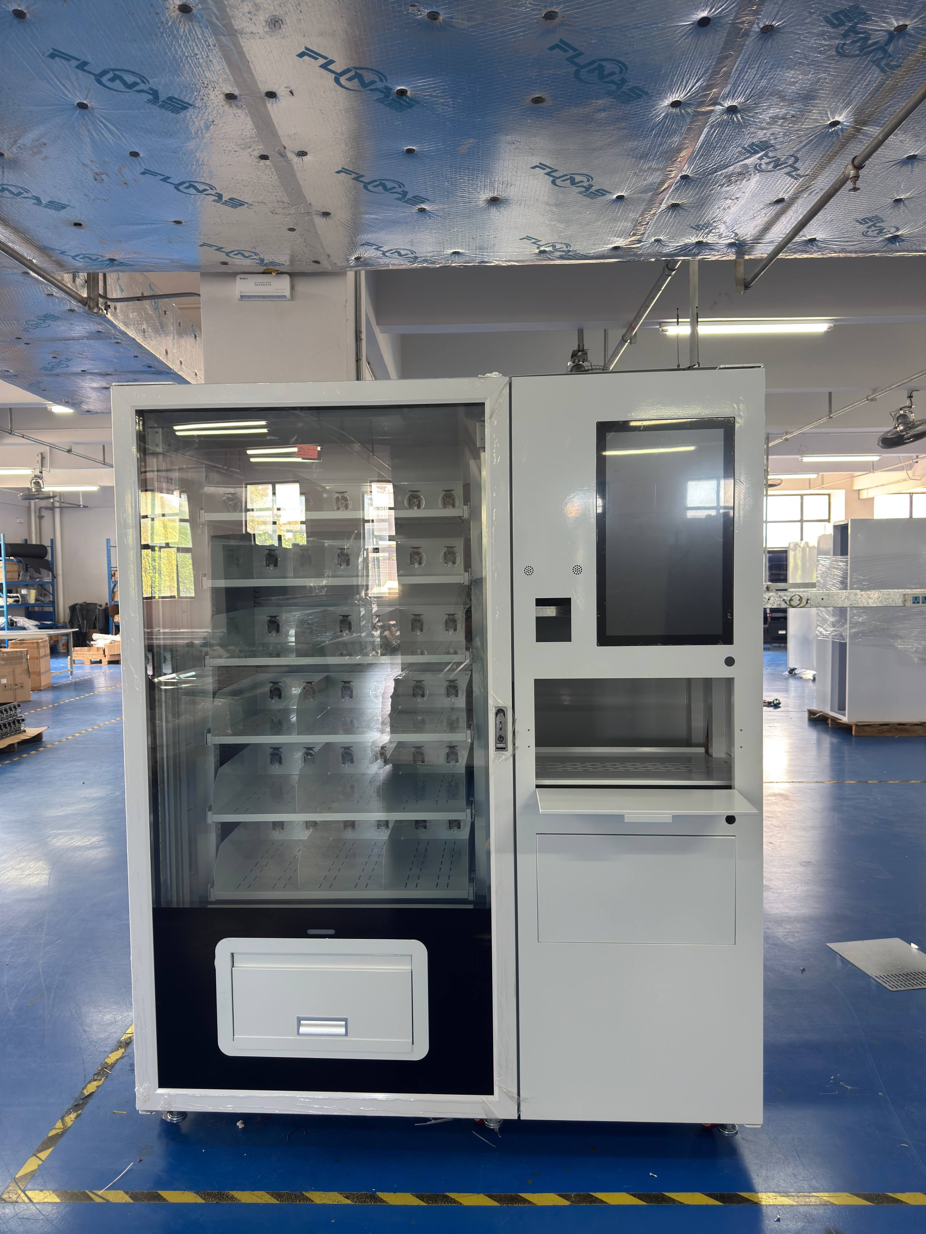 Frozen Food Vending Machine with Real-Time Tracking